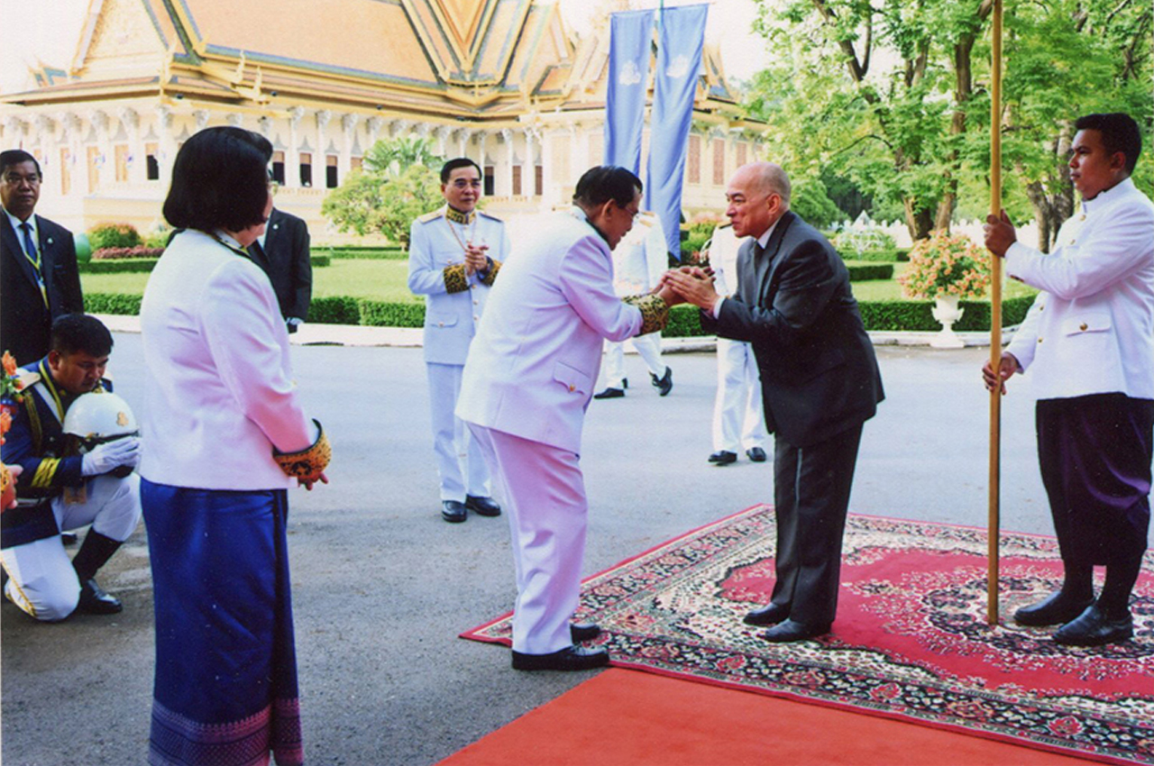 King-Father Norodom Sihanouk of Cambodia - Family of King-Father ...