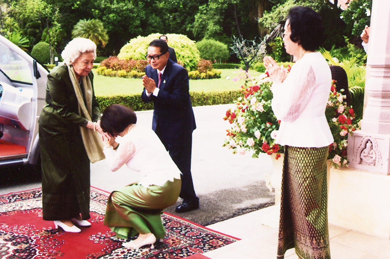 King-Father Norodom Sihanouk of Cambodia - Family of King-Father ...