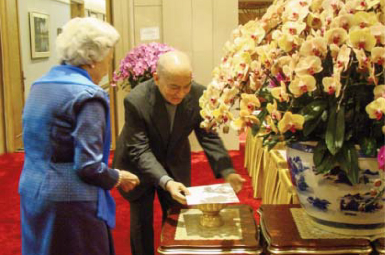 King-Father Norodom Sihanouk of Cambodia - Family of King-Father ...